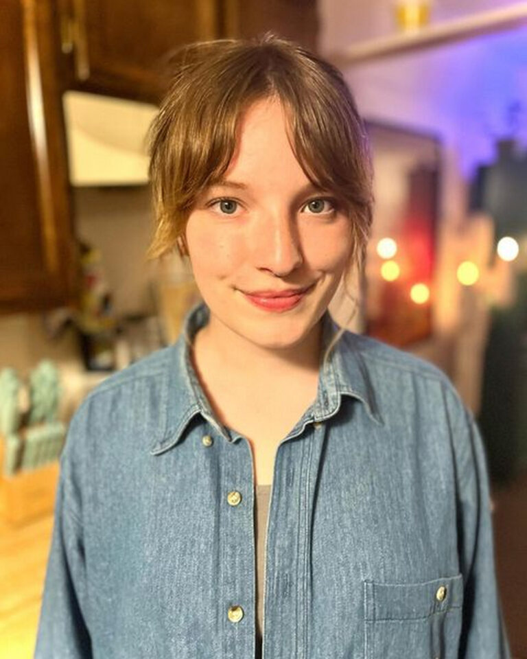 35 Stunning Curtain Bangs Hairstyles for Every Face Shape - Hood MWR