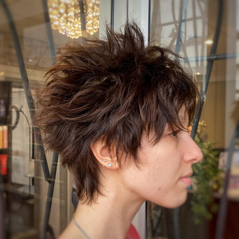 35 Short Spiky Hairstyles for Women to Rock in 2023 - Hood MWR