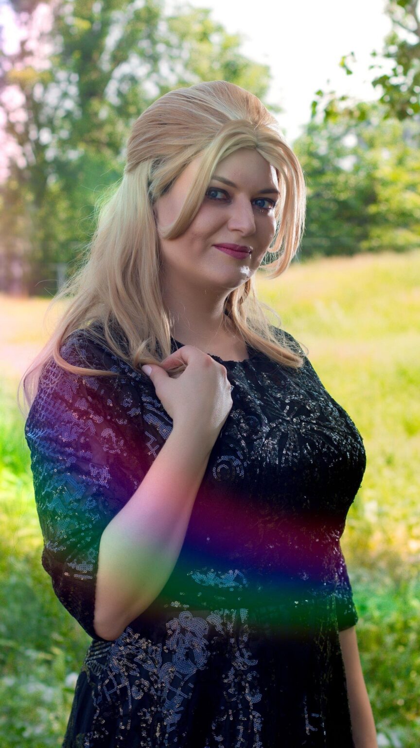 50 Easy Celebrity Costumes Ideas for a Last-Minute Halloween - Hood MWR