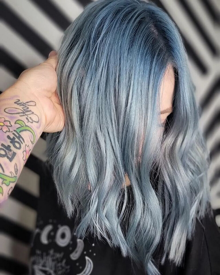 35 Beautiful Silver Hair Color Ideas to Inspire Your Look - Hood MWR