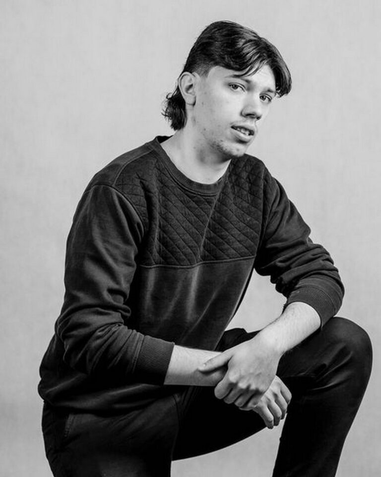 36 Ugly Haircuts That You Should Definitely Avoid - Hood MWR