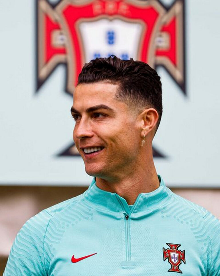 Top 35 Cristiano Ronaldo's Hairstyles Through the Years - Hood MWR