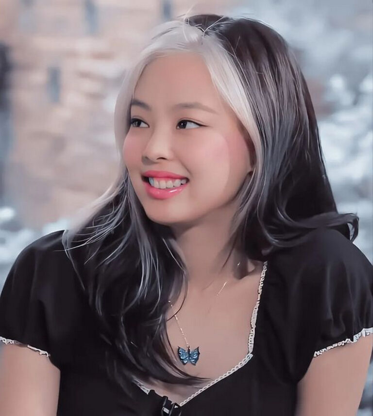 50 Money Piece Hair Ideas for a Subtle or Bold Statement - Hood MWR