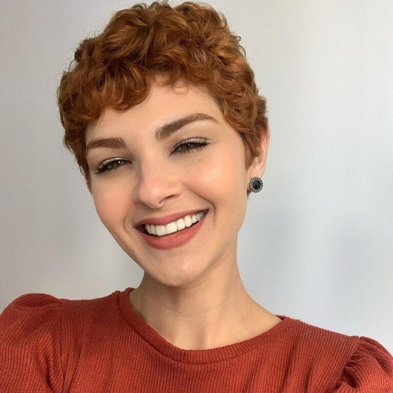 52 Flattering Curly Pixie Cut Ideas for All Face Shapes - Hood MWR