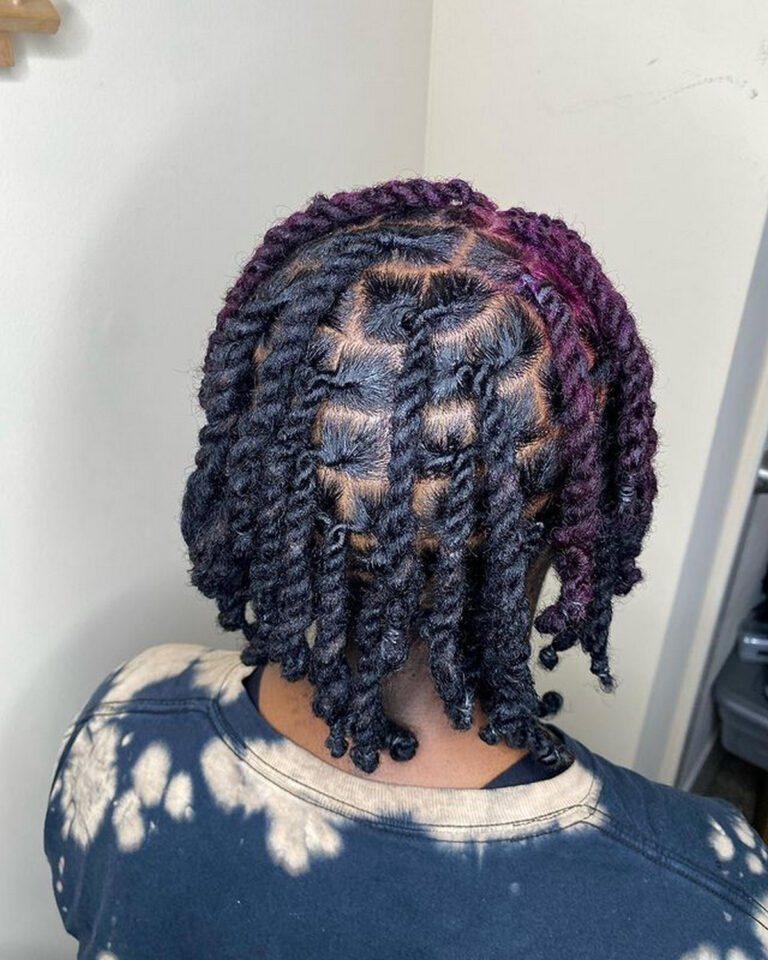 36 Short Dreads Hairstyles For Women of All Ages - Hood MWR