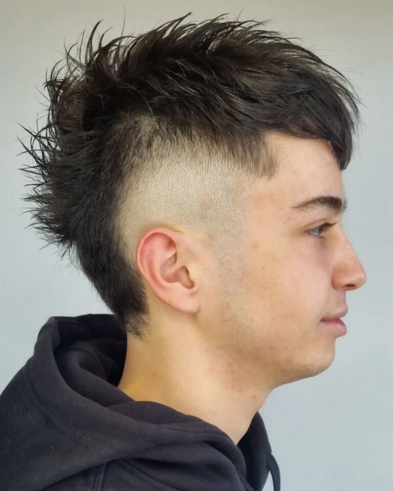 Top 45 Short Hairstyles That Defined the Nostalgic 90s