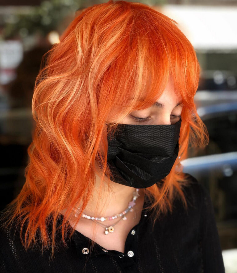 65 Gorgeous Medium Haircuts with Bangs - Hood MWR