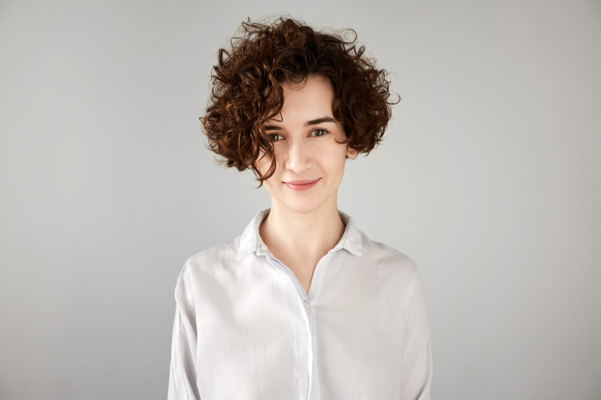 71 Short Curly Hairstyles to Transform Your Look - Hood MWR