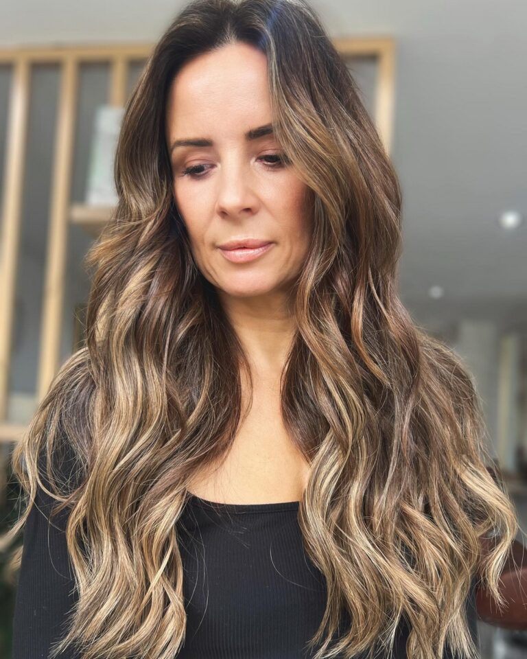 40 Stunning Hair Color Ideas for Tan Skin Tones - Hood MWR