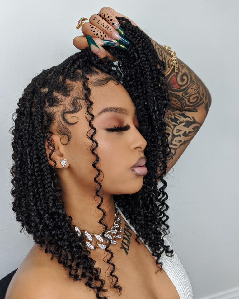 52 Gorgeous Goddess Braids: Box Braids with Curly Strands - Hood MWR