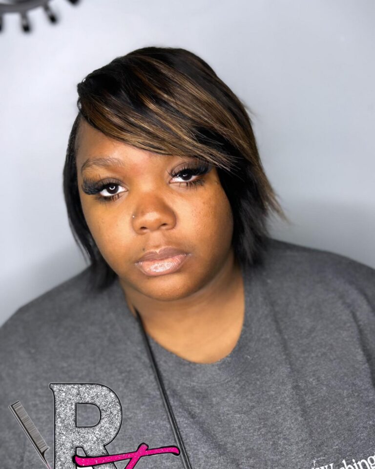 53 Stunning Bob Hairstyles For Women With Round Faces - Hood MWR