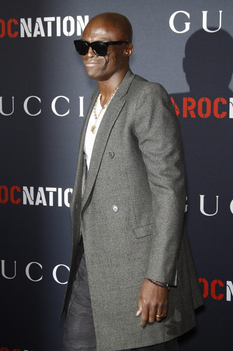 34 Celebrities Conquer Lupus Every Day: The Strength Within - Hood MWR