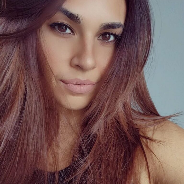 40 Stunning Hair Color Ideas for Tan Skin Tones - Hood MWR