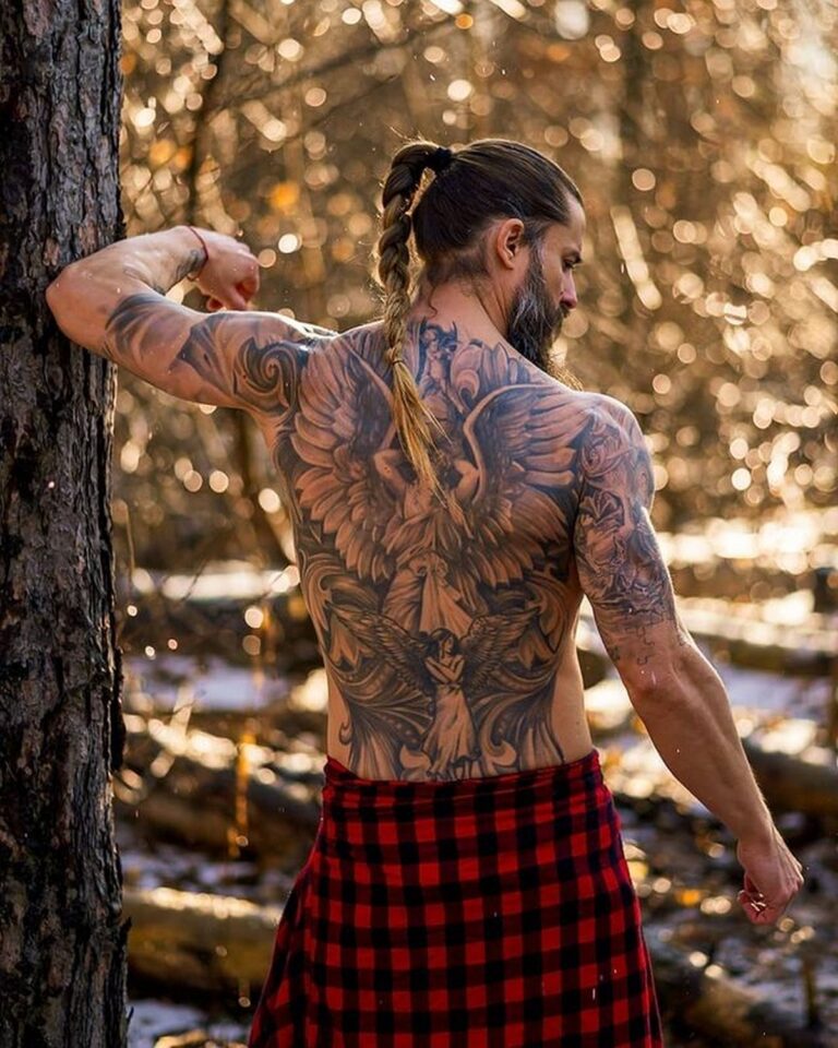 36 Best Ponytail Hairstyles For Men in 2023