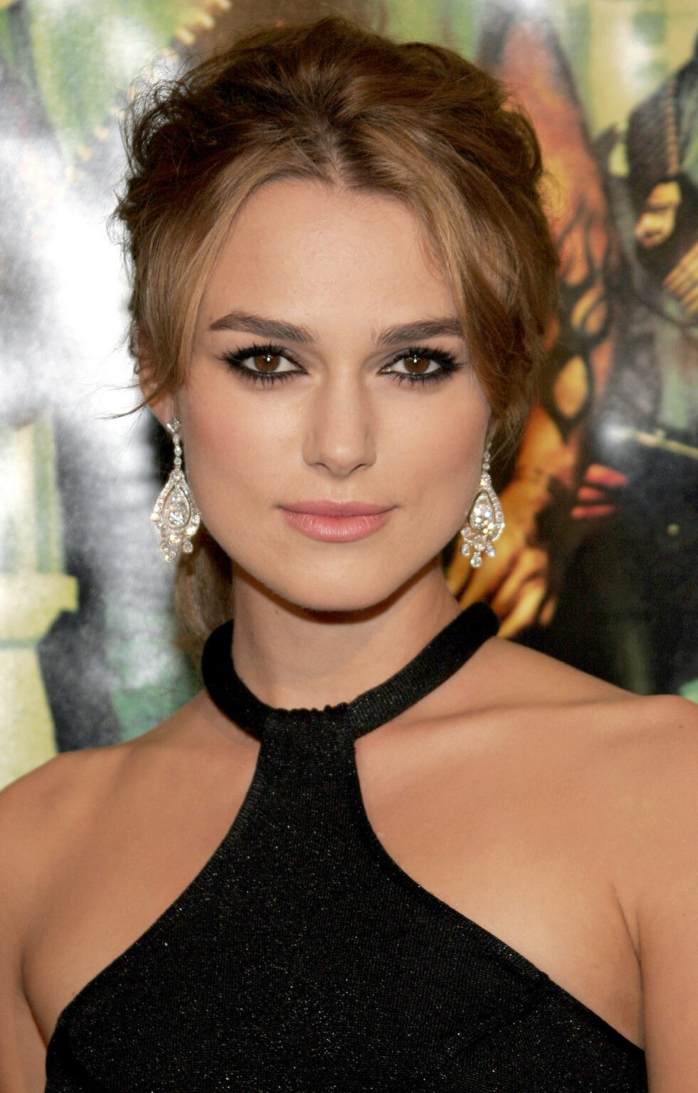 50 Most Attractive Diamond Face Shape Celebrities - Hood MWR