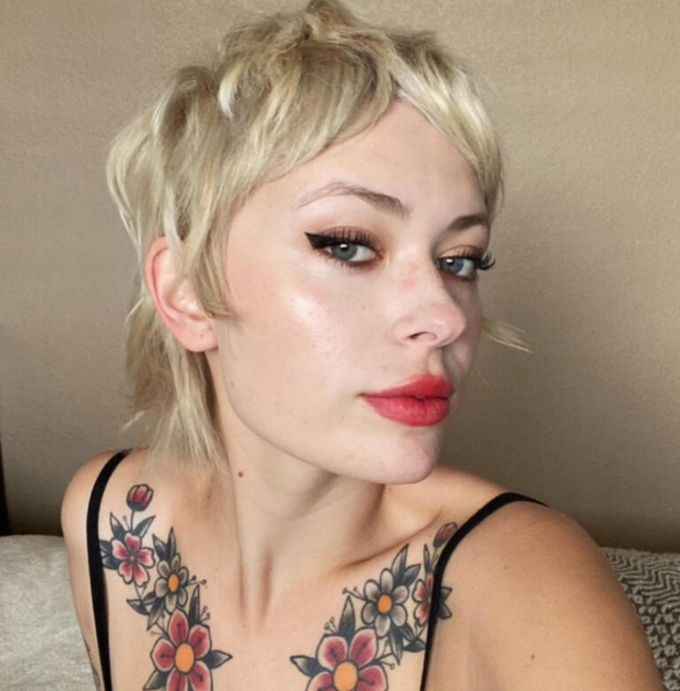 35 Beautiful Razor Cut Hairstyles For Women 2023 - Hood MWR