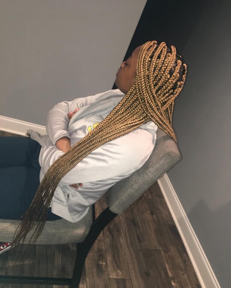 52 Medium Box Braids You Should Try In 2023 - Hood MWR