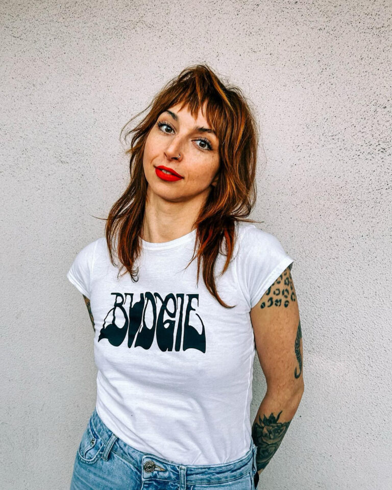 35 Beautiful Razor Cut Hairstyles For Women 2023 - Hood MWR