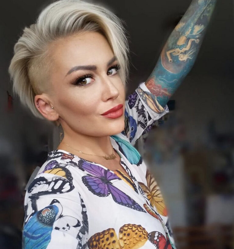 36 Most Striking Undercut Pixie Hairstyles for Women - Hood MWR