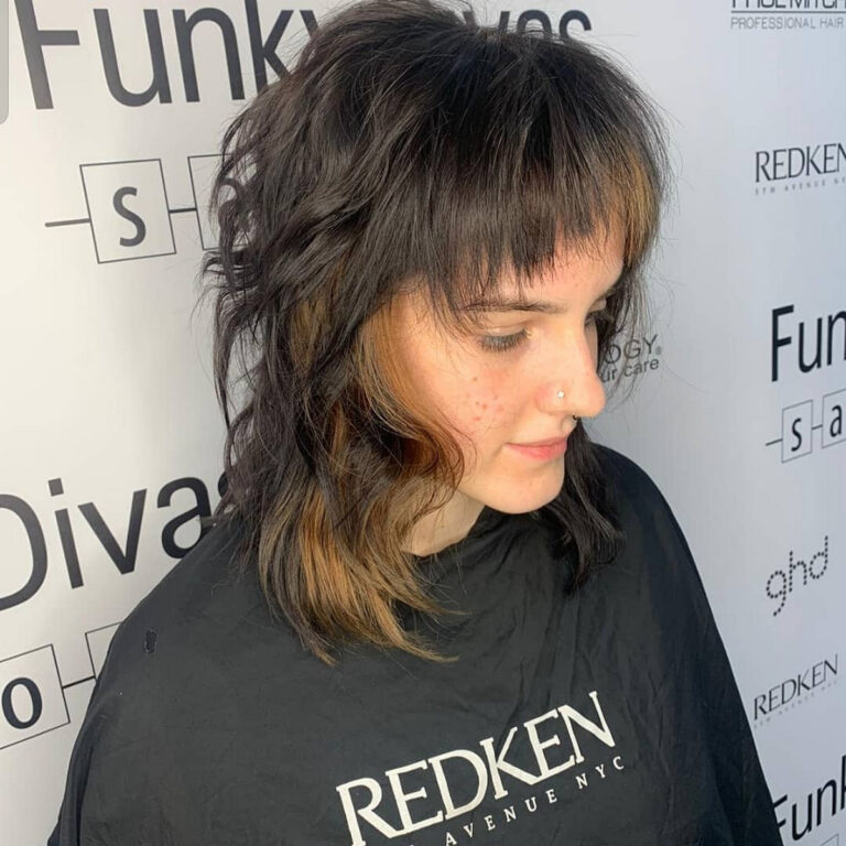 40 Best Mullet Haircuts for Women in 2023 - Hood MWR