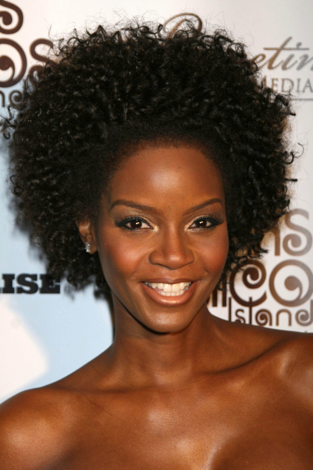 Top 50 Black Female Models: Defining Elegance - Hood MWR