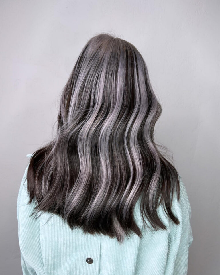 35 Chunky Highlight Hairstyles for a Bold and Beautiful Look - Hood MWR