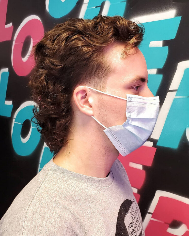 42 Modern Men's Curly Mullet Hairstyles in 2023 - Hood MWR