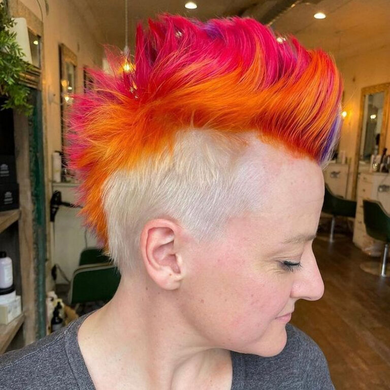 74 Colorful Punk Hairstyles For Women in 2023 - Hood MWR
