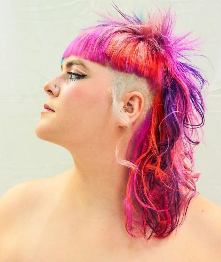 52 Women's Curly Mullet Hairstyles: Embrace the Stylish Revolution ...