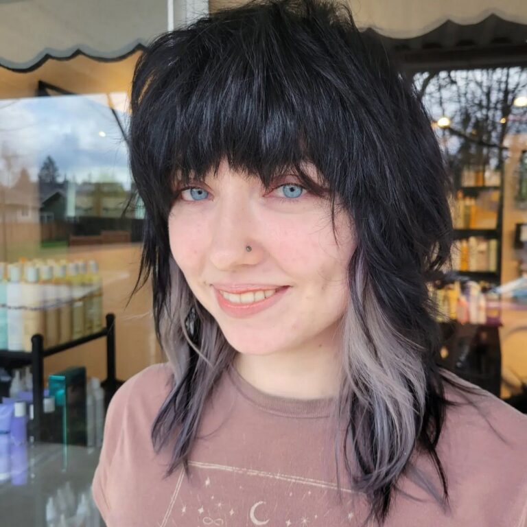 51 Trendy Wolf Cut Hair Ideas for 2023 - Hood MWR