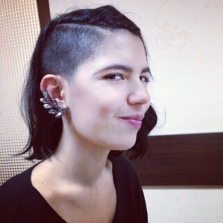 58 Coolest Half Shaved Hairstyles for Women - Hood MWR