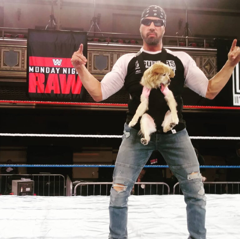 50 WWE Superstars of the 90s Who Defined Wrestling - Hood MWR