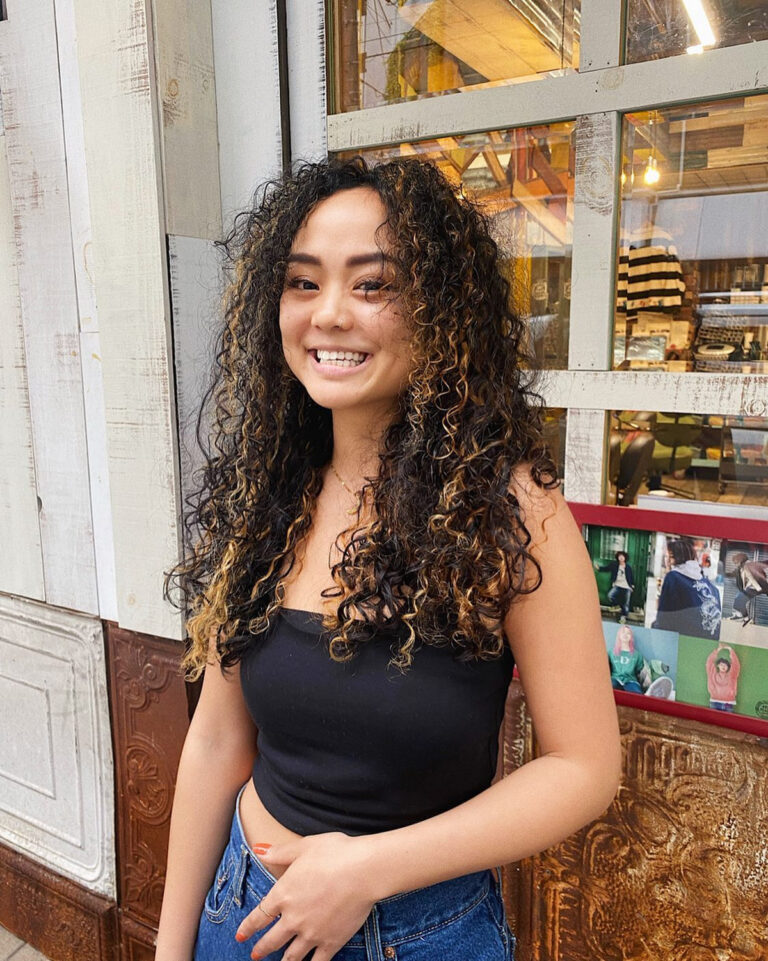 Top 35 Mexican Hairstyles For Women in 2023 - Hood MWR