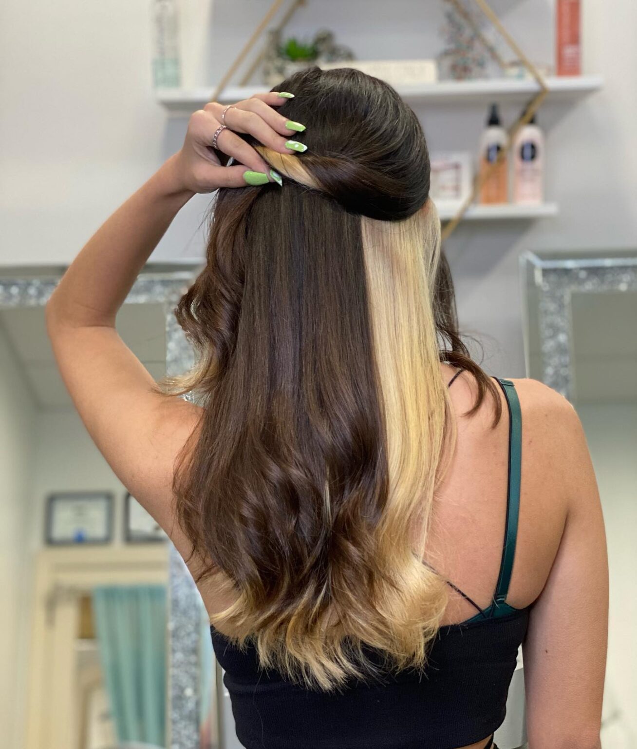 36 Most Popular Half Brown Half Blonde Hairstyles in 2023 - Hood MWR