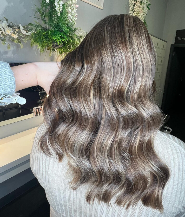 Top 40 Brown Hair With Blonde Highlights Ideas - Hood MWR