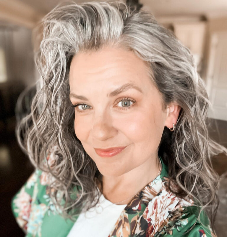 35 Gorgeous Salt And Pepper Hair Color Ideas 2023 Hood Mwr