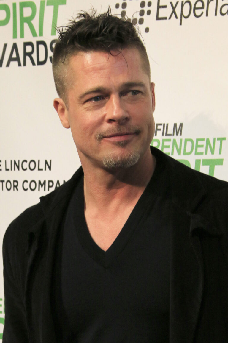 85 Handsome Brad Pitt Hairstyles: Confidence and Transformation - Hood MWR