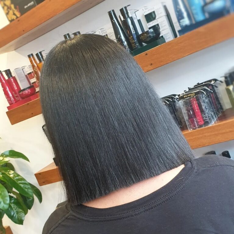 51 Trendy Blunt Cut Bob Hairstyles to Try In 2023 - Hood MWR