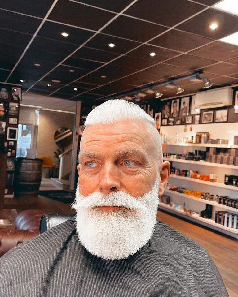 45 Sharp Older Men's Hairstyles That Many Celebs Love - Hood MWR