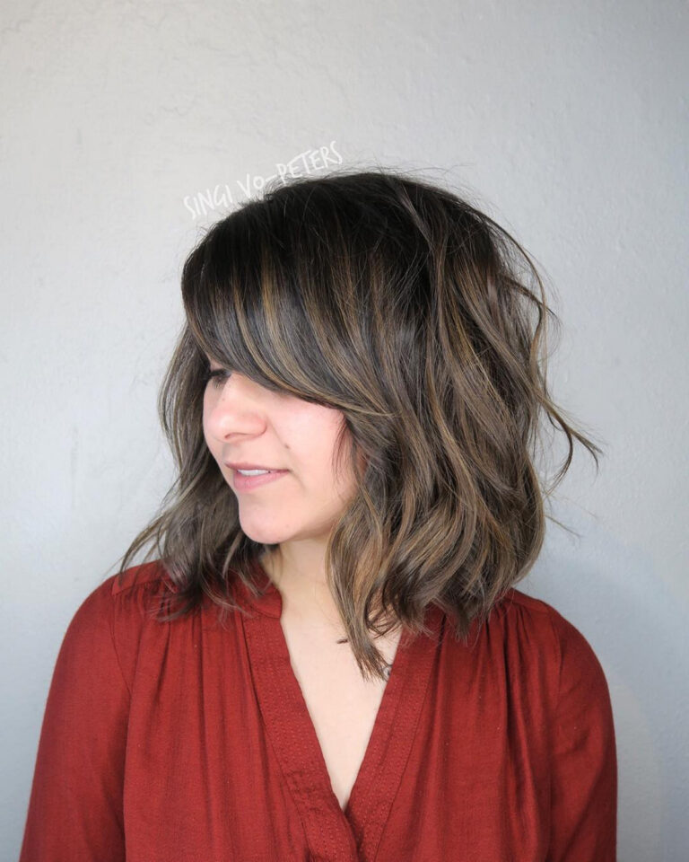 35 Swoop Bang Hairstyles Ideas to Try 2023 - Hood MWR