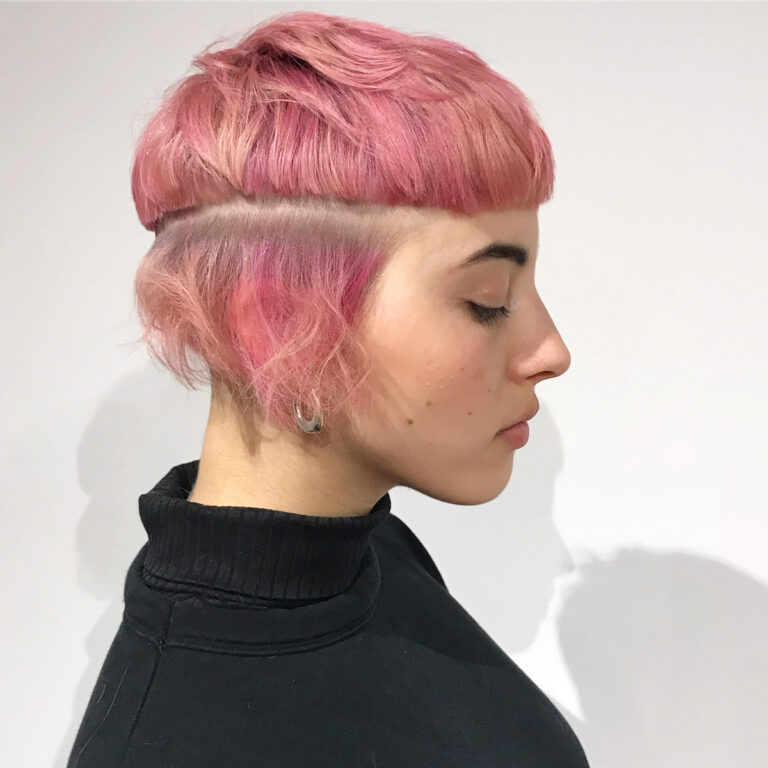 51 Colorful Bowl-Cut Haircut Ideas For Women 2023 - Hood MWR