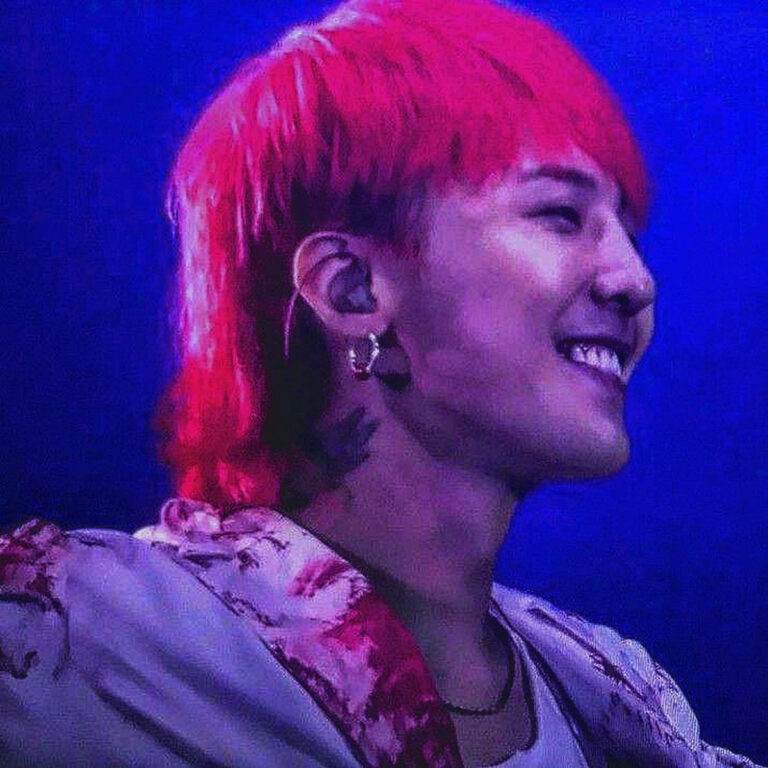 35 Wolf Cut Hairstyles For Men: Bold & Eye Catchy - Hood MWR