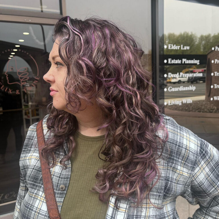 42 Beautiful Curly Hair With Highlights in 2023 - Hood MWR