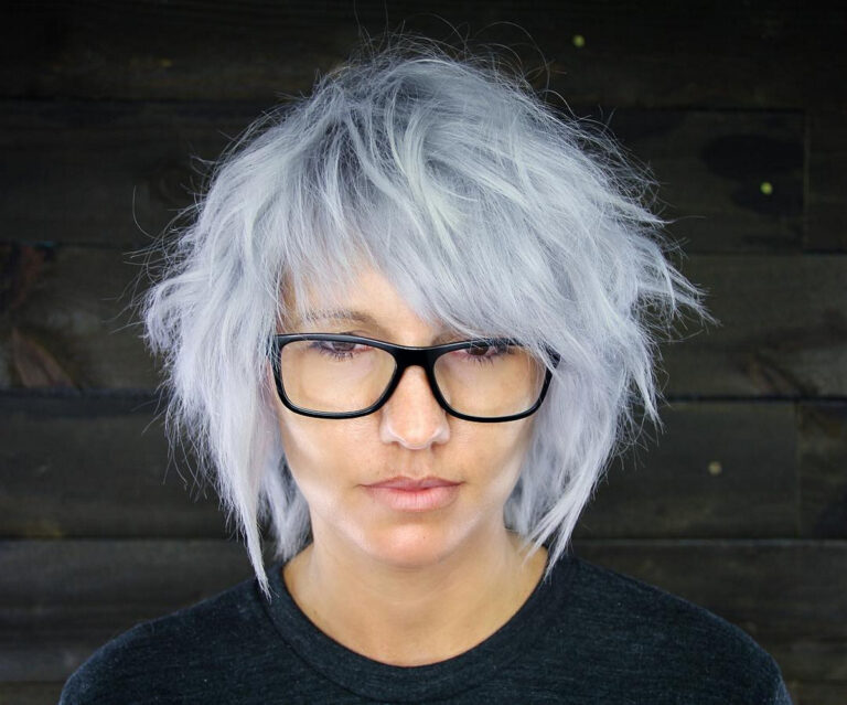 35 Swoop Bang Hairstyles Ideas to Try 2023 - Hood MWR