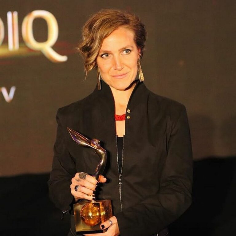 50 Famous Female Journalists Shaping Global Perspectives - Hood MWR