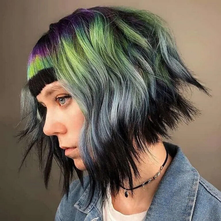 41 Mesmerizing Gothic Hairstyles: Unleash Your Dark Glamour - Hood MWR