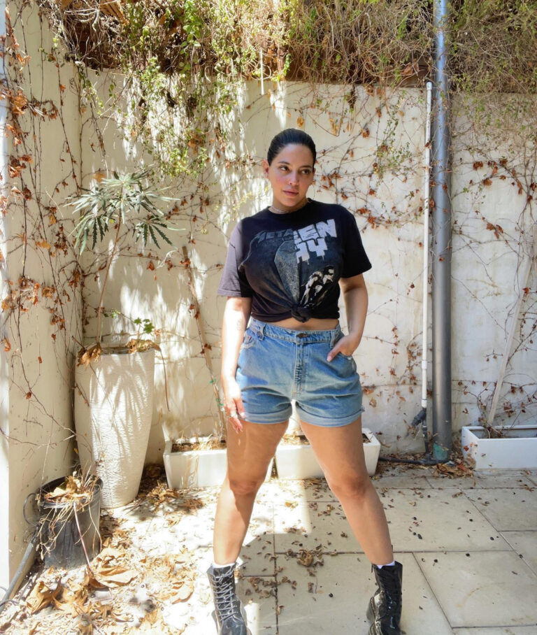 50 Famous Celebrities With Cellulite: Exposing the Real Beauty - Hood MWR