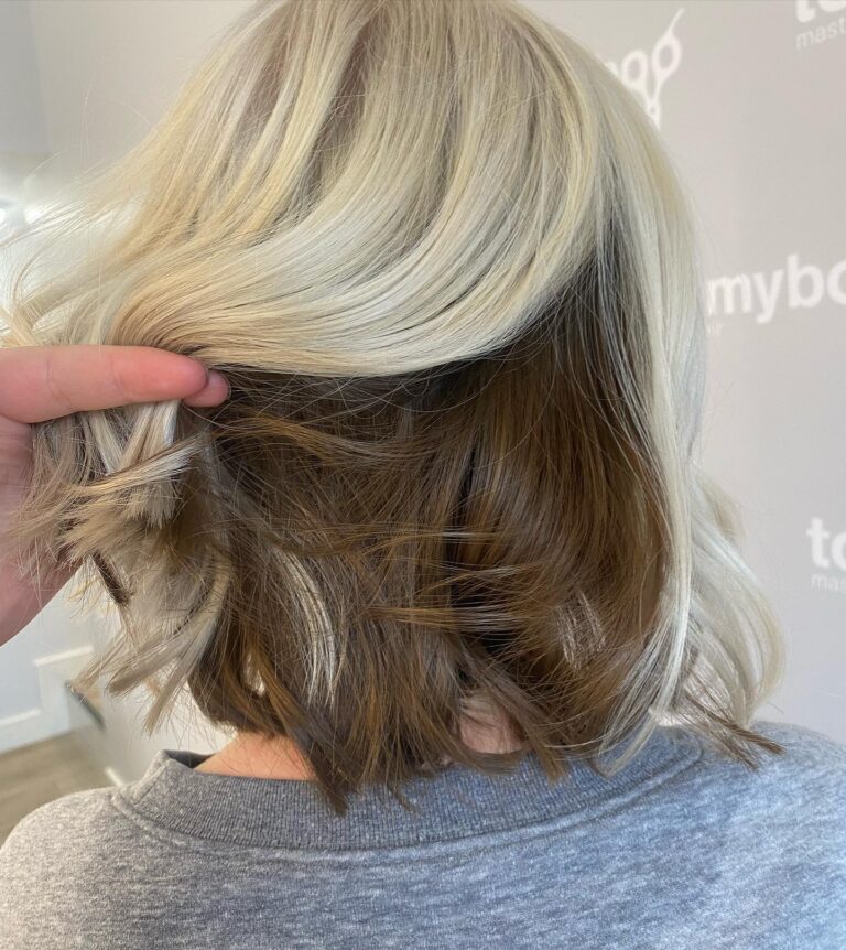 36 Most Popular Half Brown Half Blonde Hairstyles in 2023 - Hood MWR