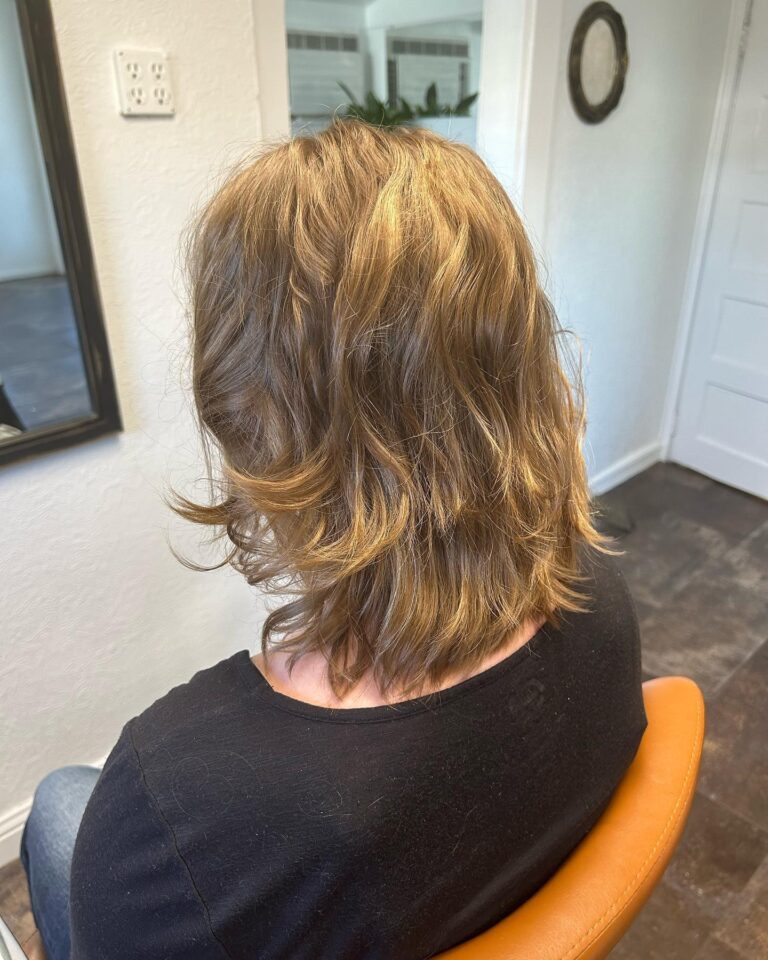 35 Timeless Feathered Hairstyles Ideas In 2023 Hood Mwr