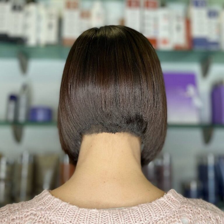 51 Trendy Blunt Cut Bob Hairstyles to Try In 2023 - Hood MWR